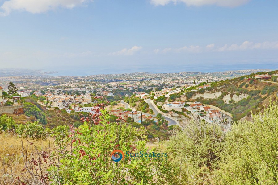 Detached Villa For Sale in Peyia, Pafos - SUN18076